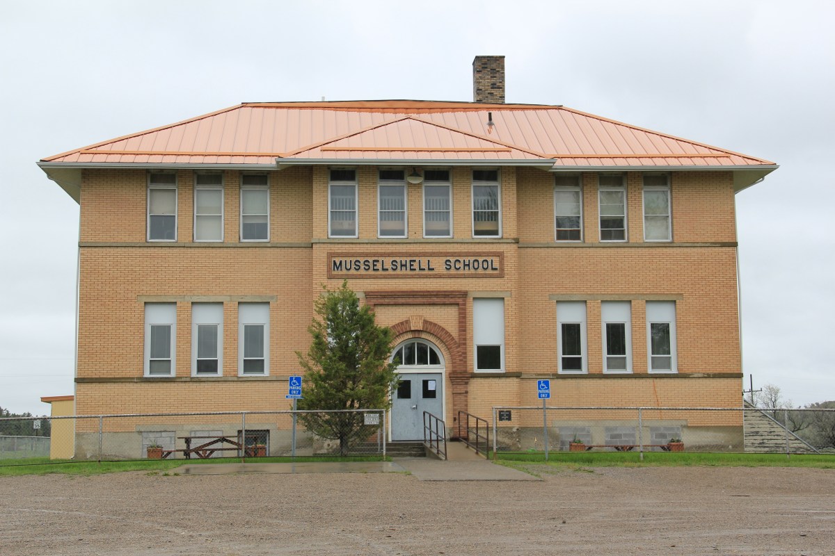 Musselshell school and the Musselshell Valley | Montana's Historic ...